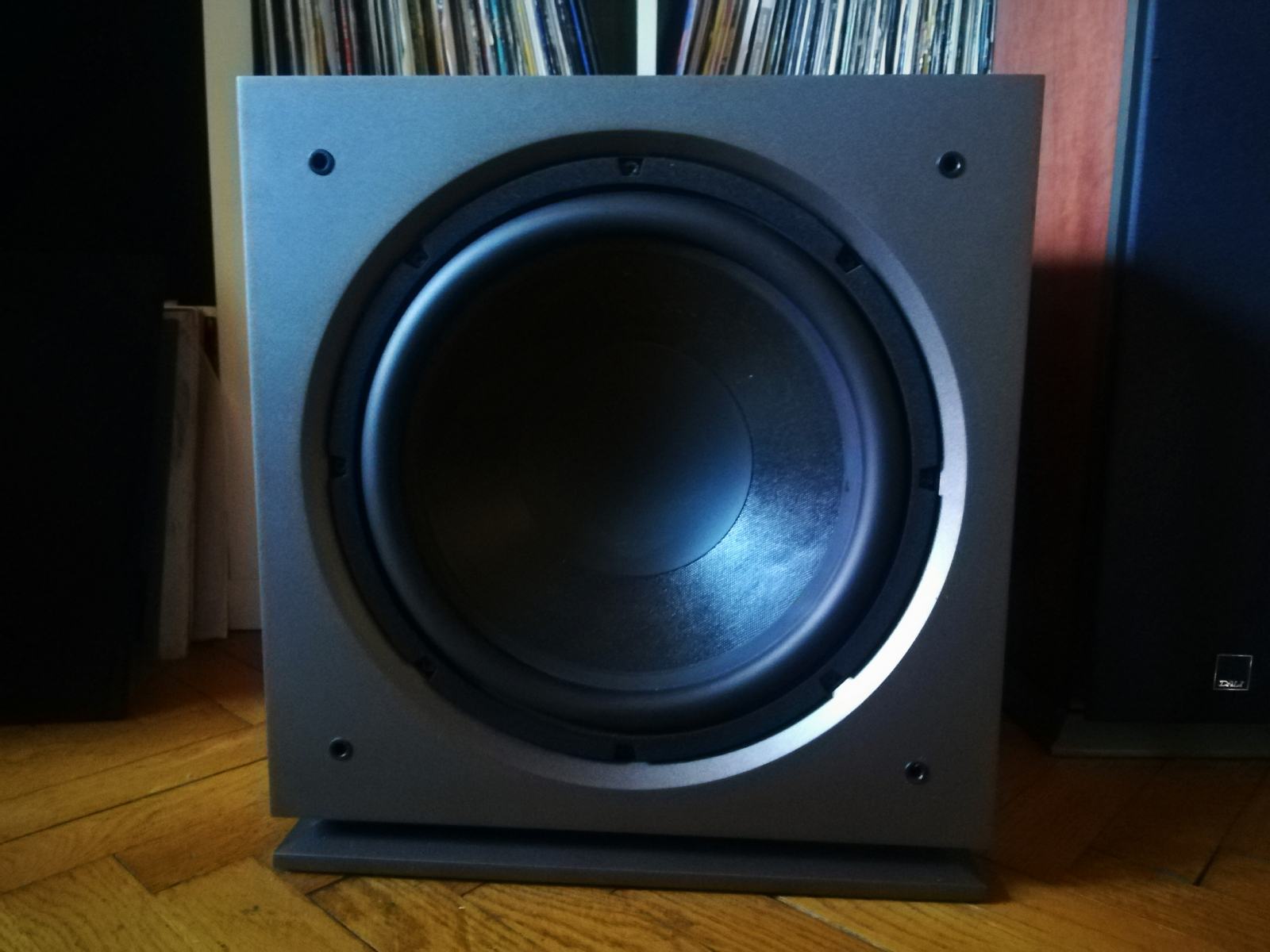Dali Concept aktiven SUB / 21kg