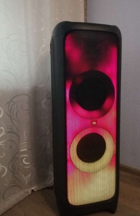 JBL Partybox 1000 1100W Оriginаl Nоvо Bluetooth Zvоčnik