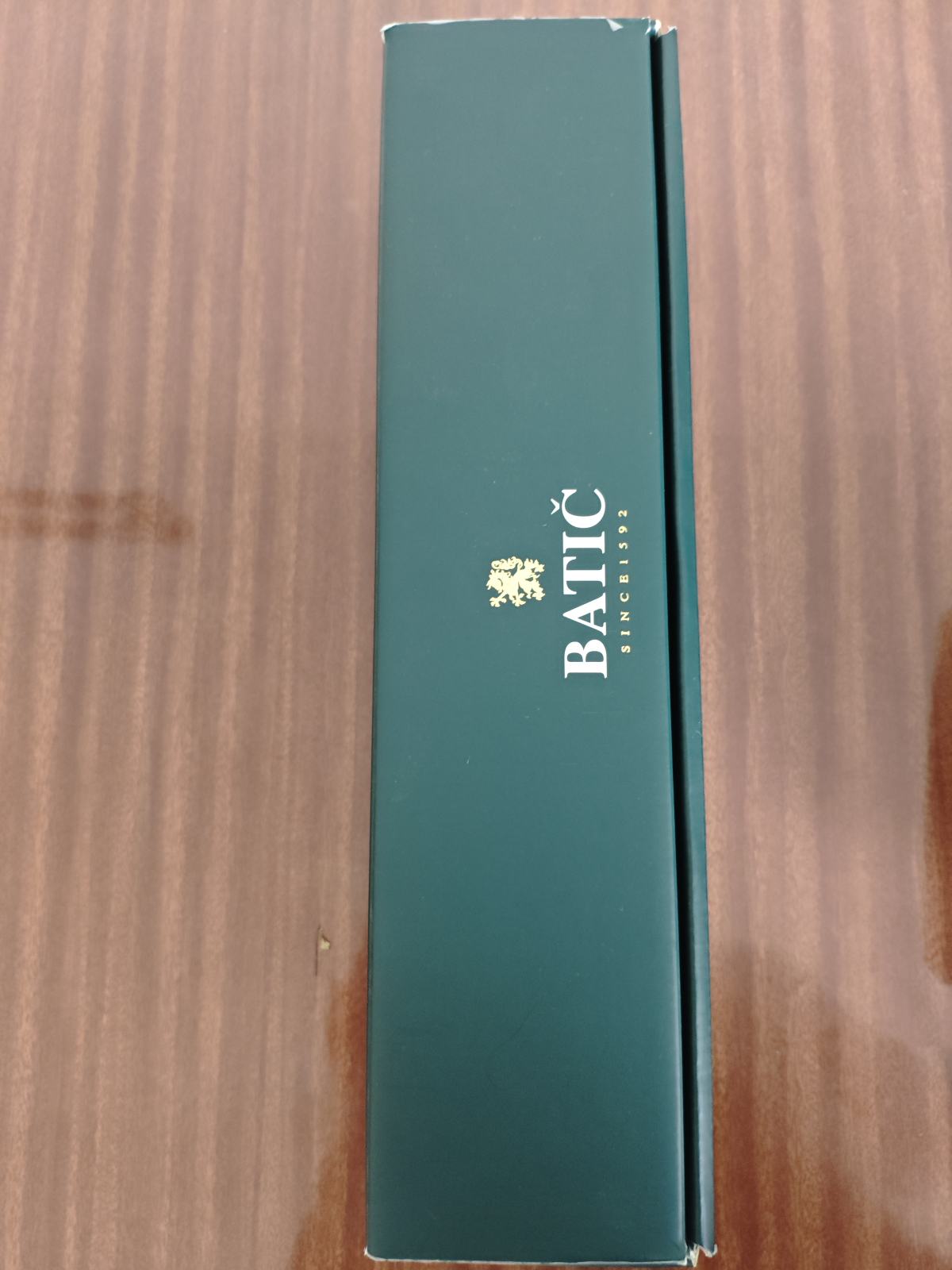 Vino Rose Batič v darilni embalaži