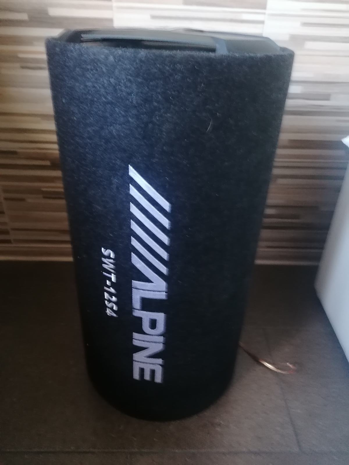 TUBA V ODLIČNEM STANJU