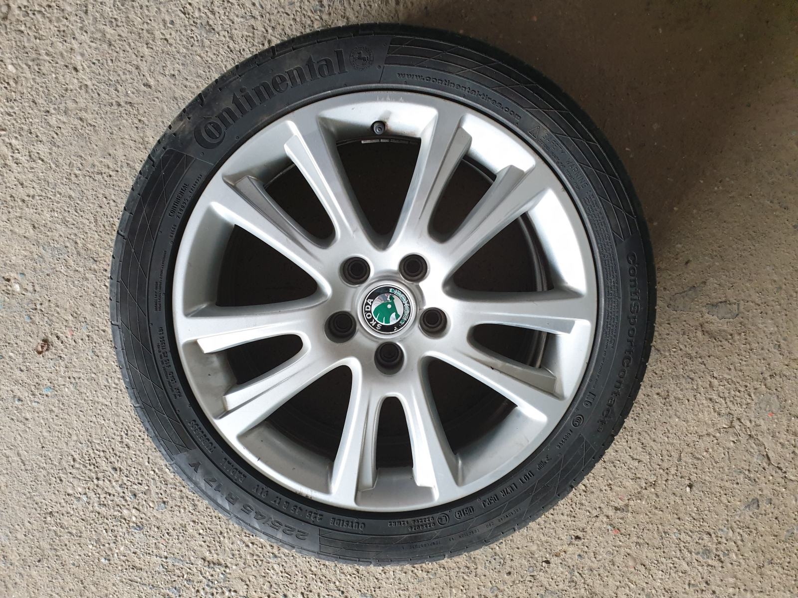 ALU platišča 17 col, luknje 5x112, količina: 4