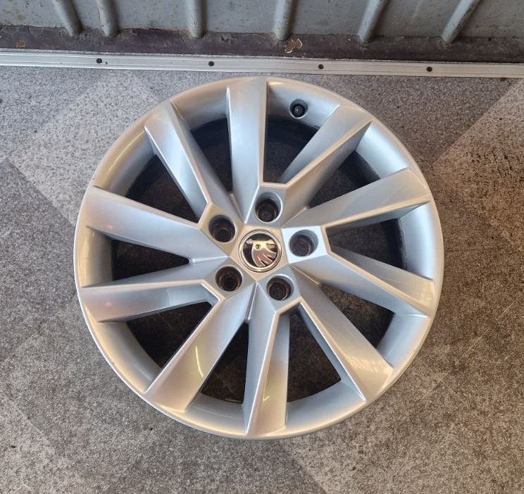 Ronal 3V0 601 025 ŠKODA SUPERB 7 x 17 3 KOM.