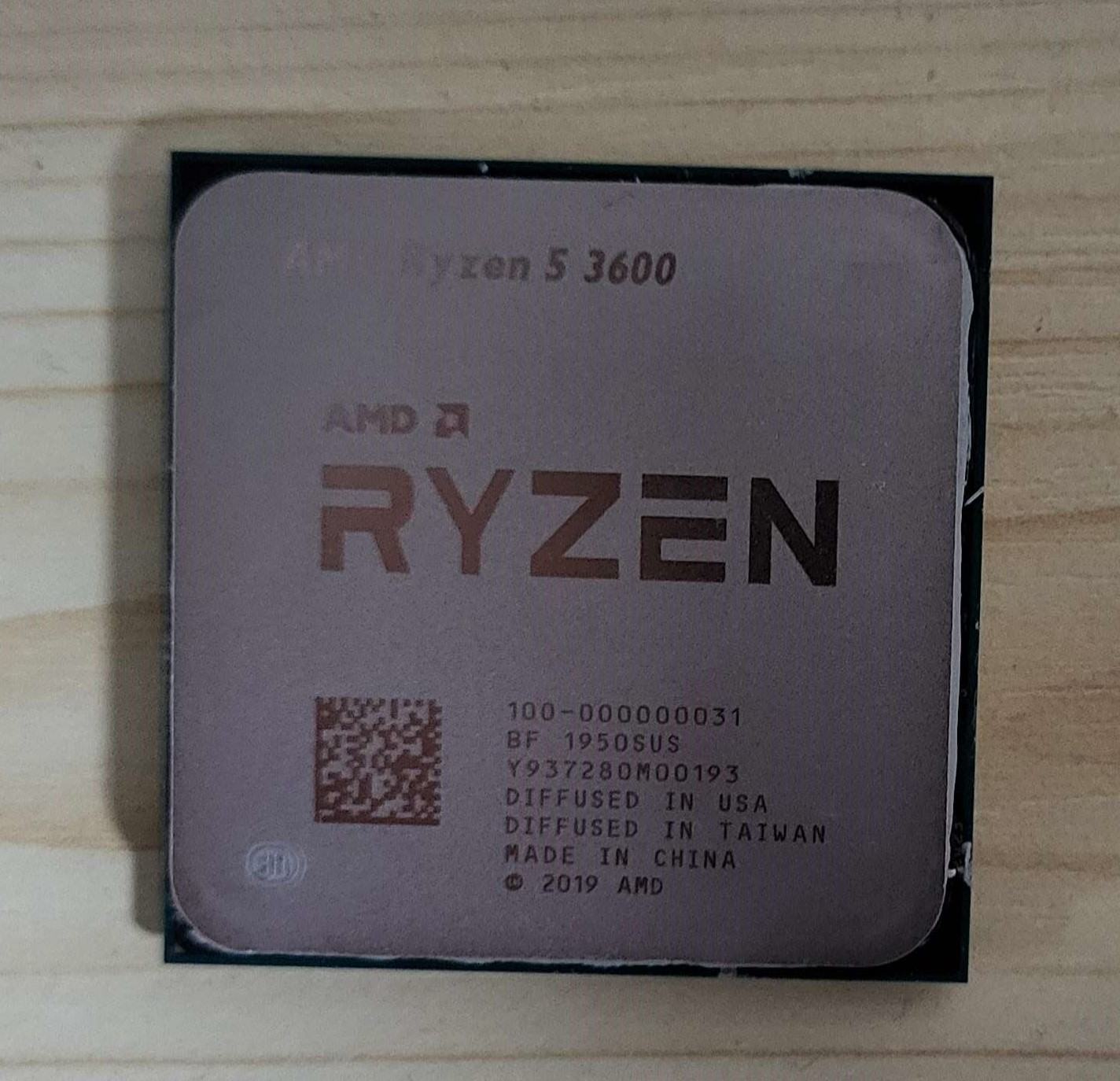 RYZEN 5 3600 + stock cooler