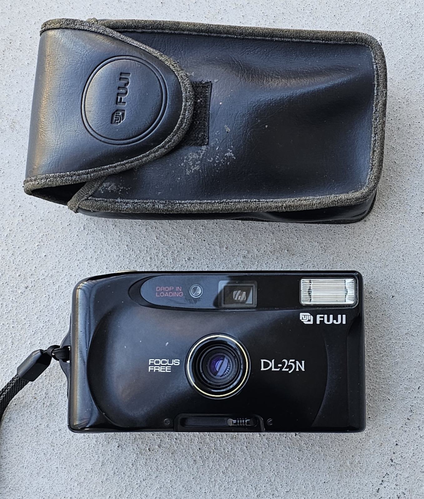 Fuji DL-25N 35 mm analogni fotoaparat