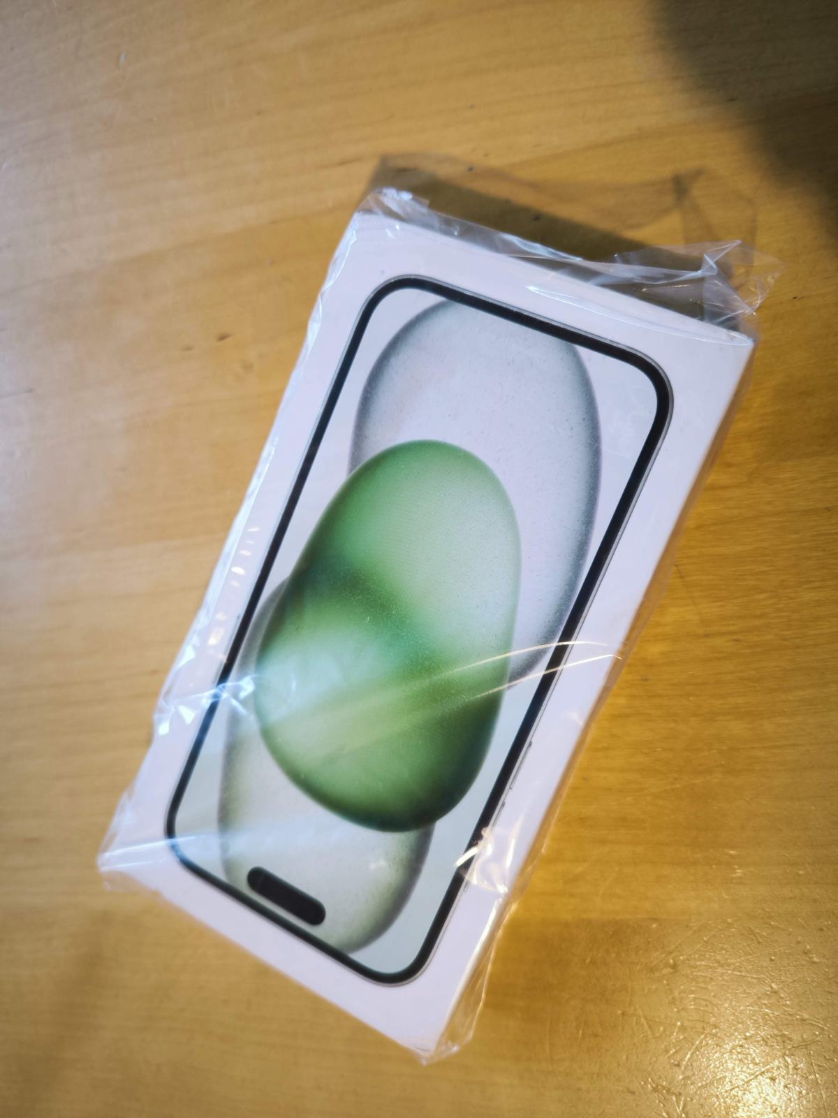 Apple iPhone 15 (A3092 6GB RAM 128GB ROM)