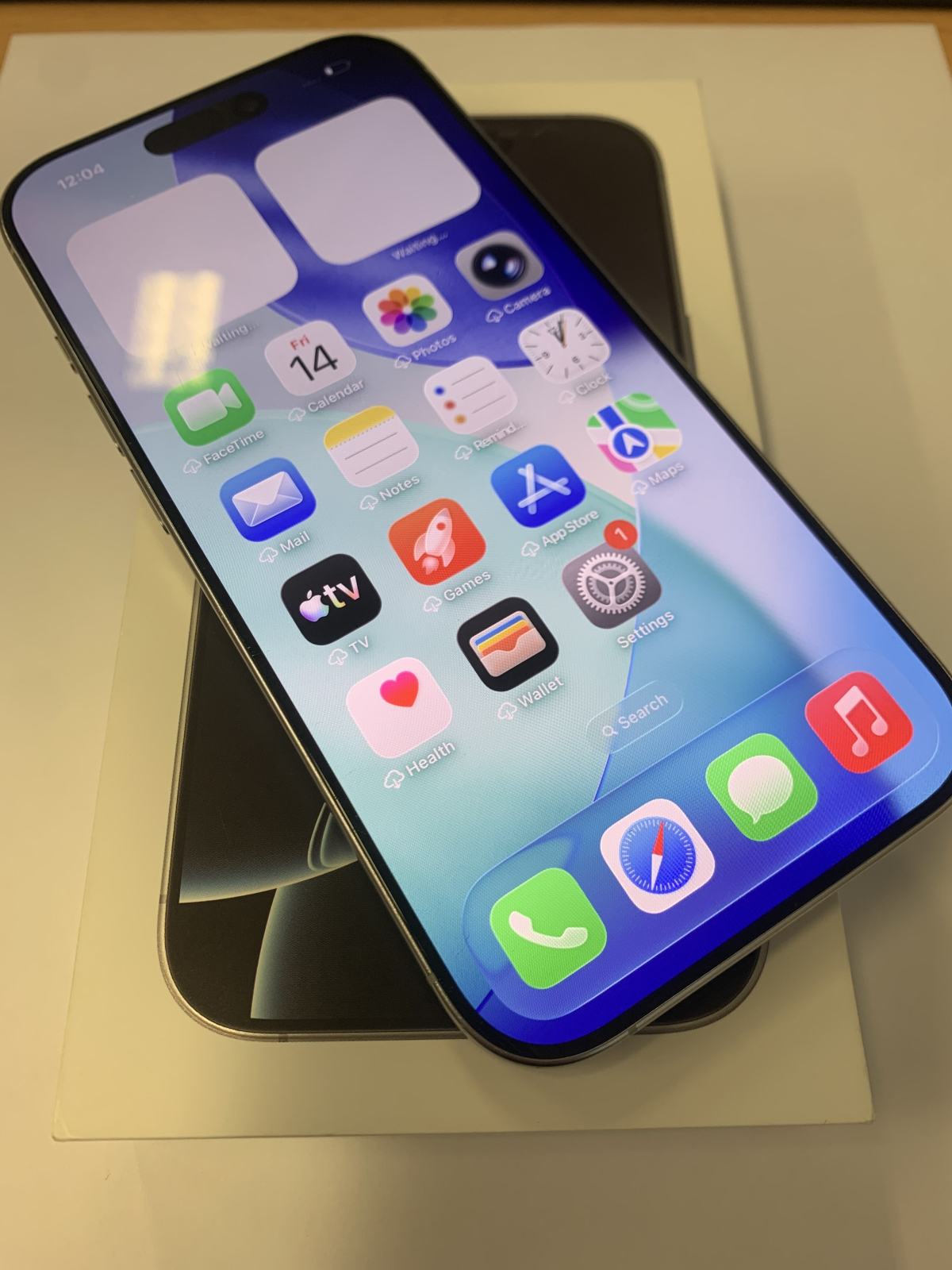 Apple Iphone 16 PRO 256GB WHITE TITANIUM