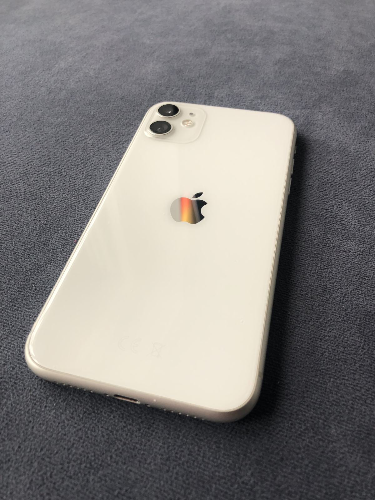 IPhone 11 128 GB silver