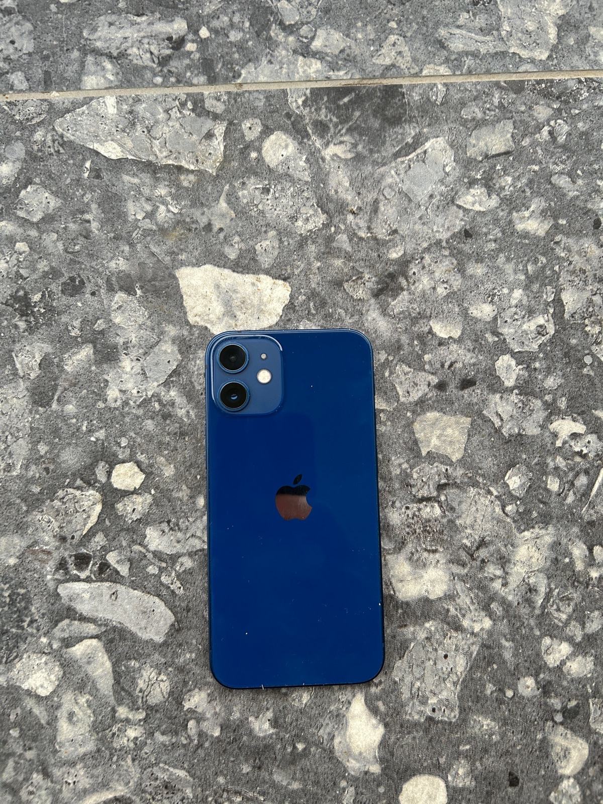 Iphone 12 mini 64 GB