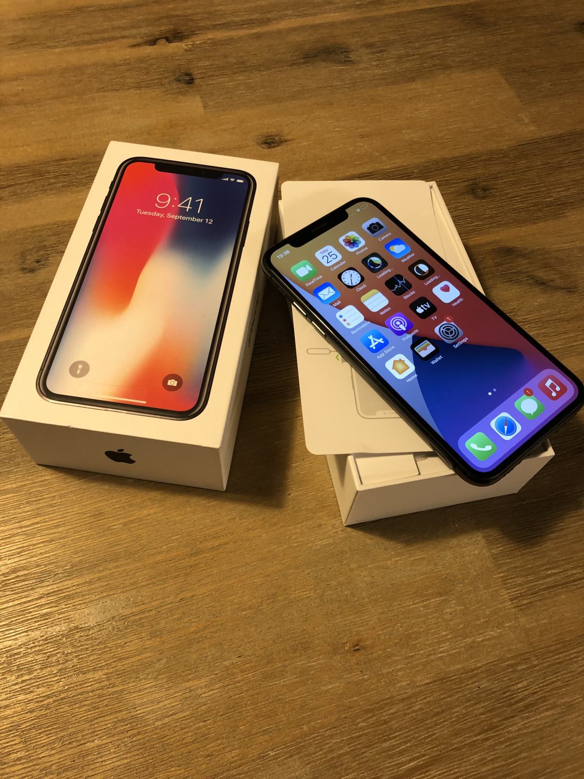 Iphone X 64gb black zelo lepo ohranjen