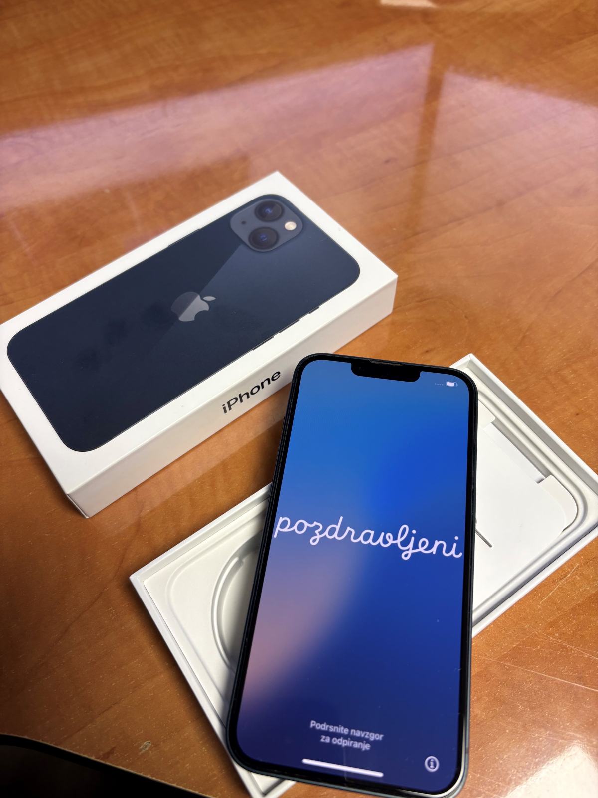 Iphone 13, Midnight 128GB