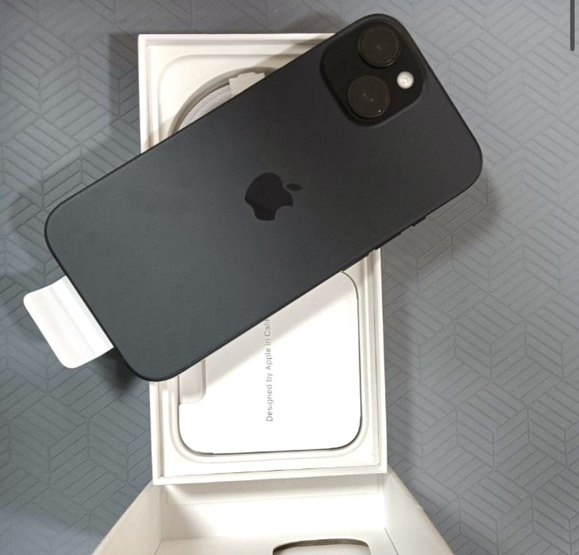 iPhone 15 128Gb Black