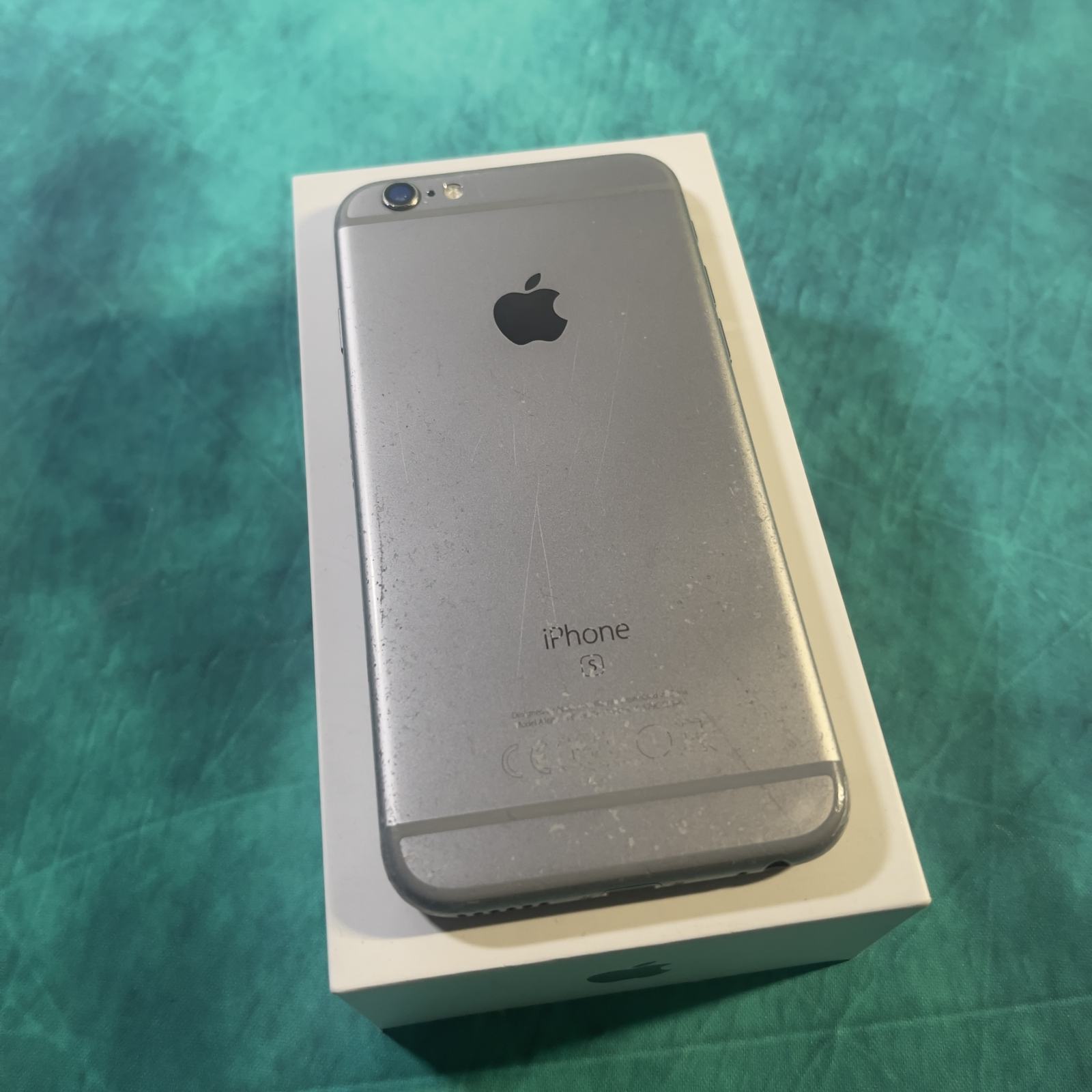 iPhone 6s 32GB Space Gray
