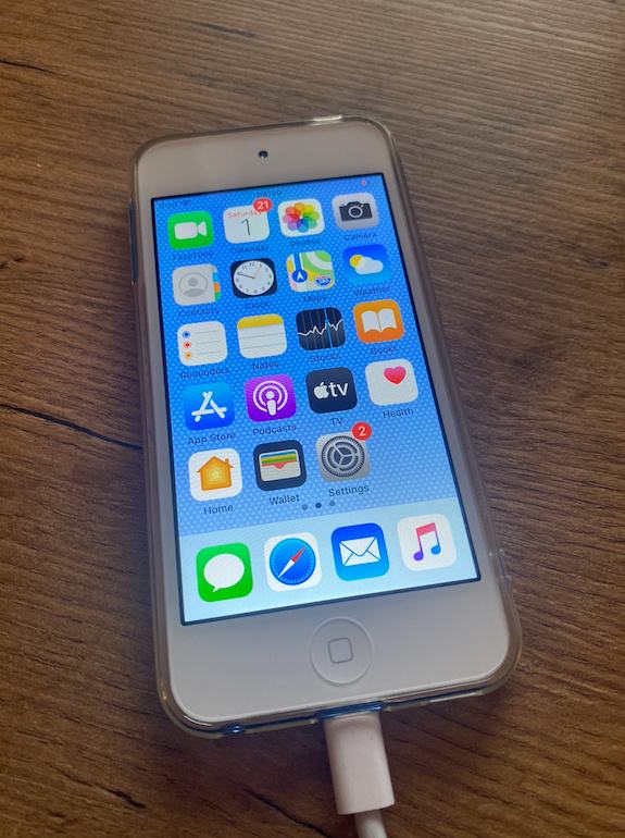 iPod touch (7th generation), 32 GB kapaciteta