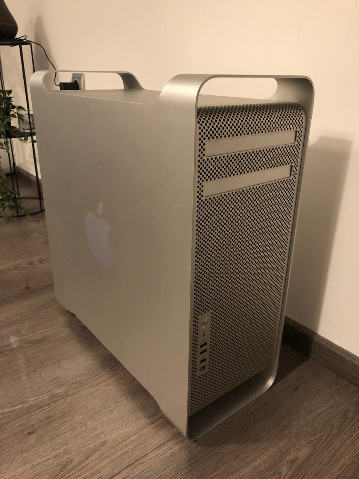 Apple Mac Pro Quad Core 2,66GHz 1.1 (Original)