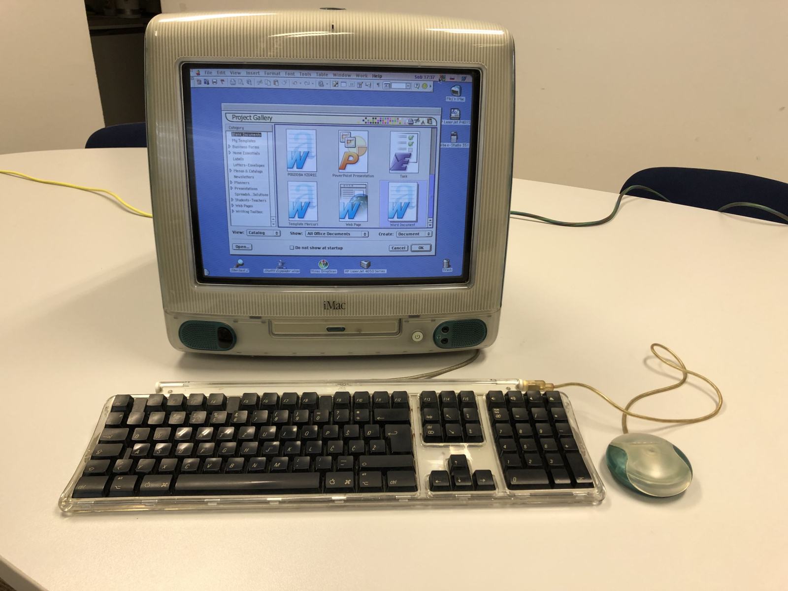 iMac G3 Original “Bondi Blue” delujoč prodam