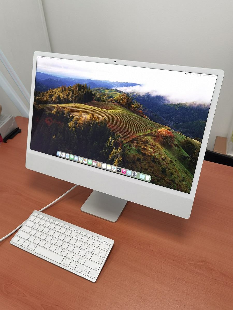 Računalnik Apple iMac 24 M1 512Gb - kot nov