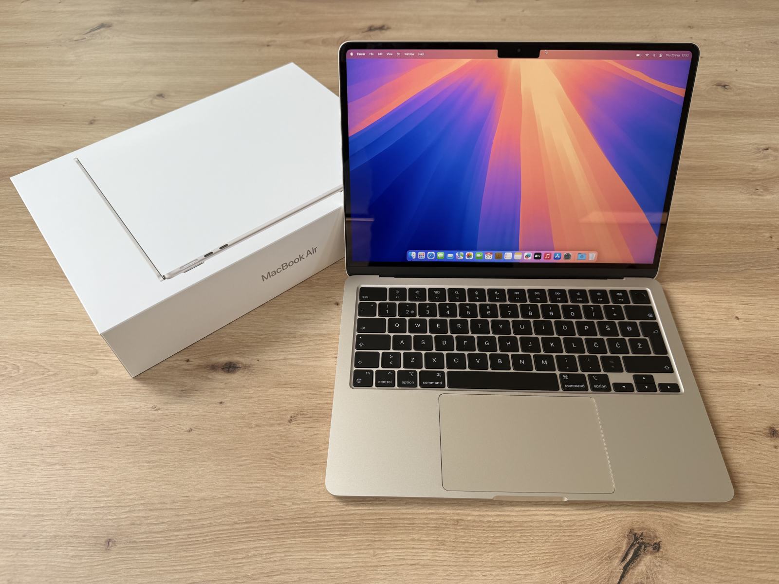 Apple Macbook Air MBA 13.6 STL/8C CPU/10C GPU/16GB/512GB/KB-CR