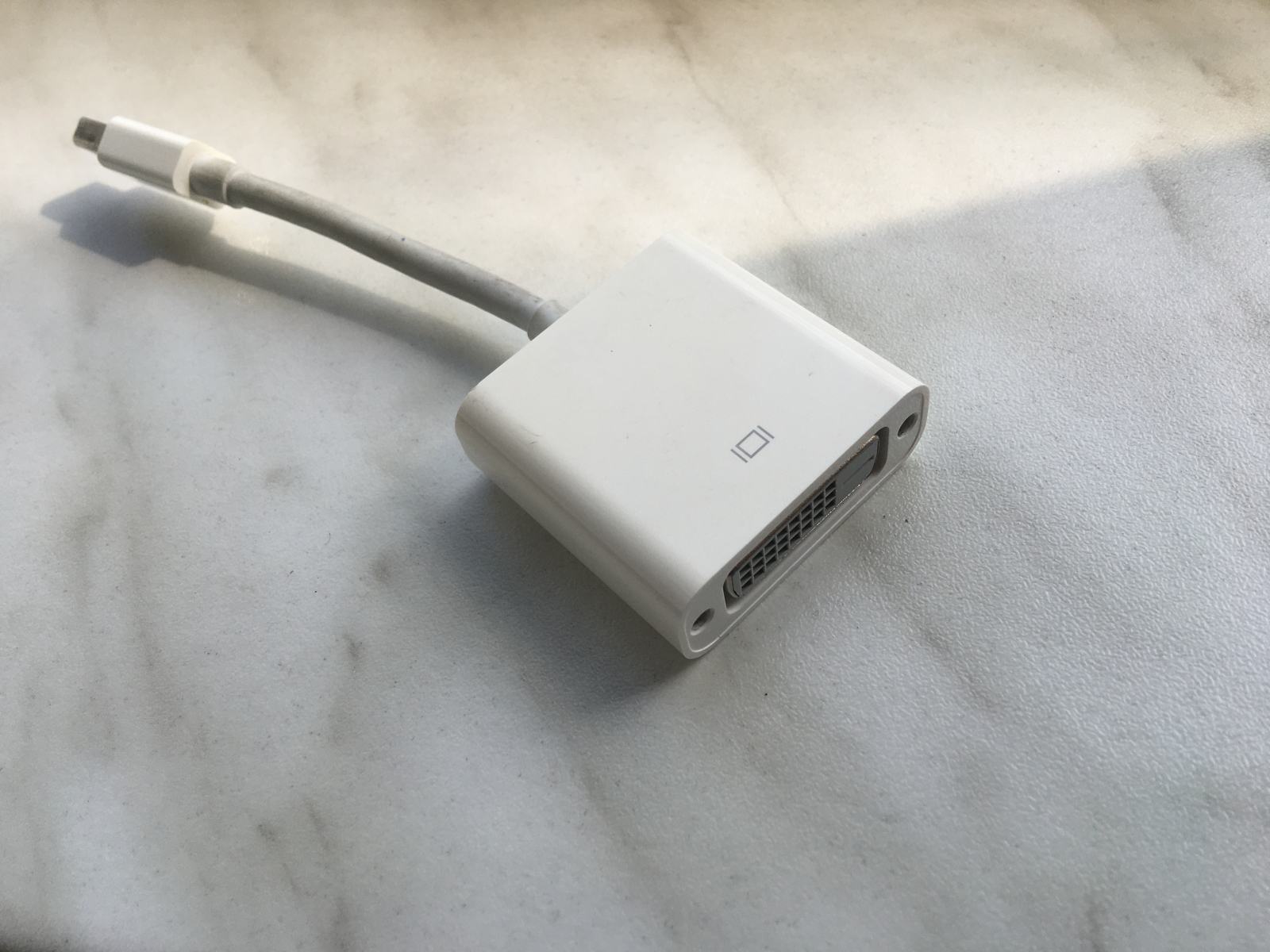 Apple Mini Displayport to DVI Adapter za Macbook