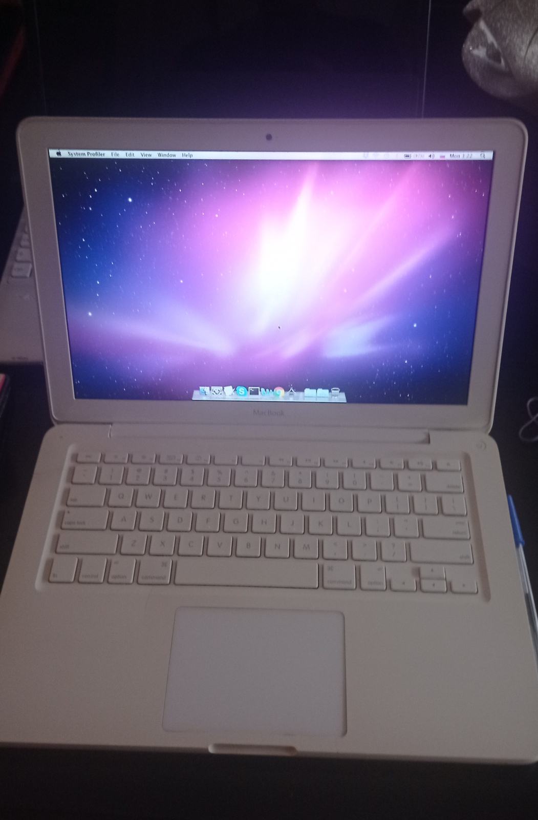 MacBook 2008, glej opombe, Ljubljana