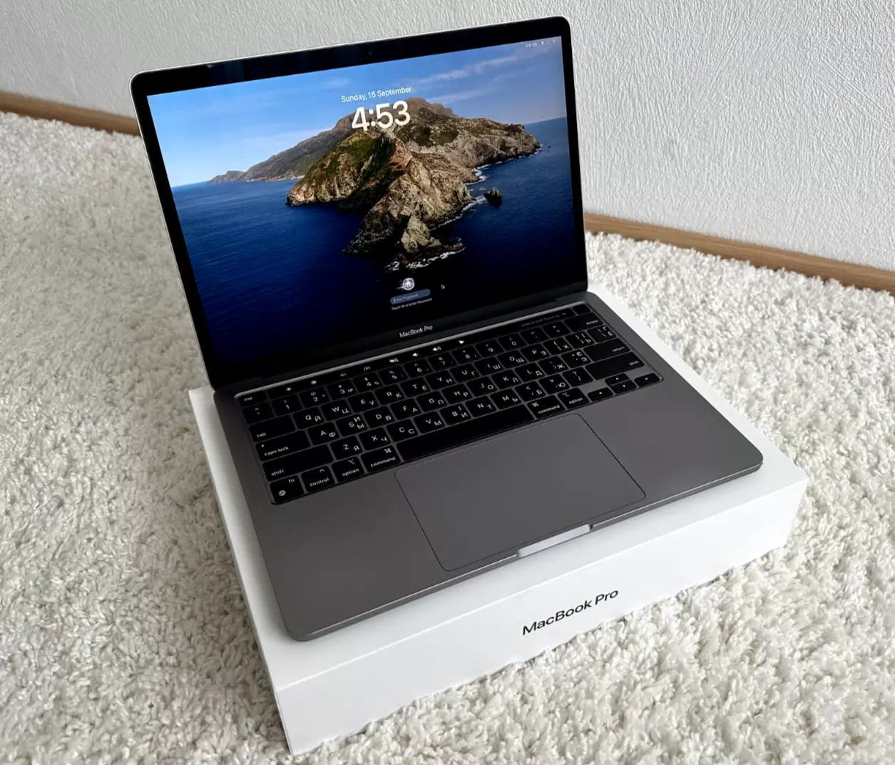 MacBook Pro M1 13,3-palčni, 512 GB SSD, 16 GB RAM, vesoljsko siva