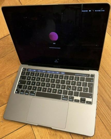 MacBook Pro M1 2TB