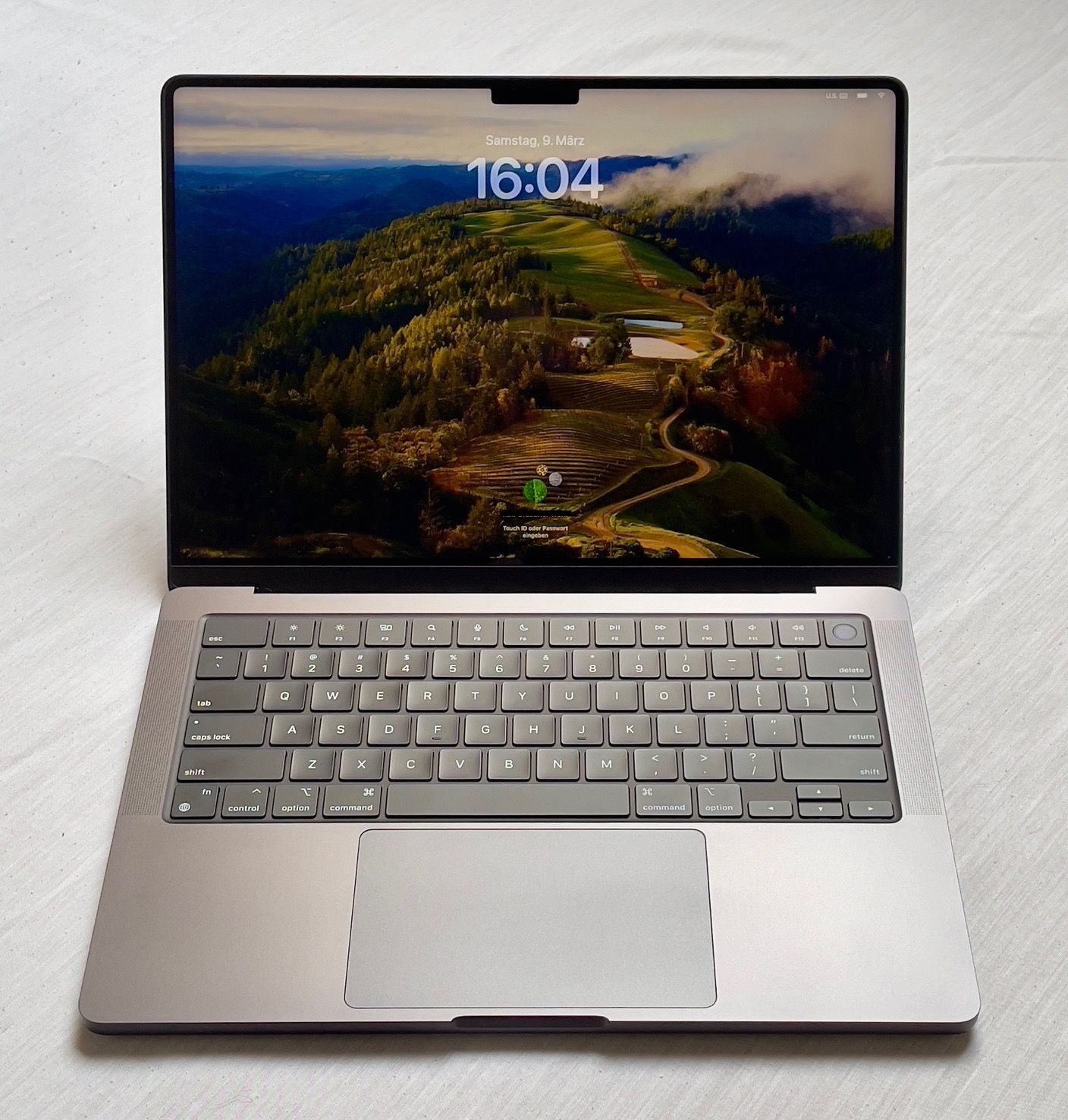 MacBook Pro M3 96 GB RAM