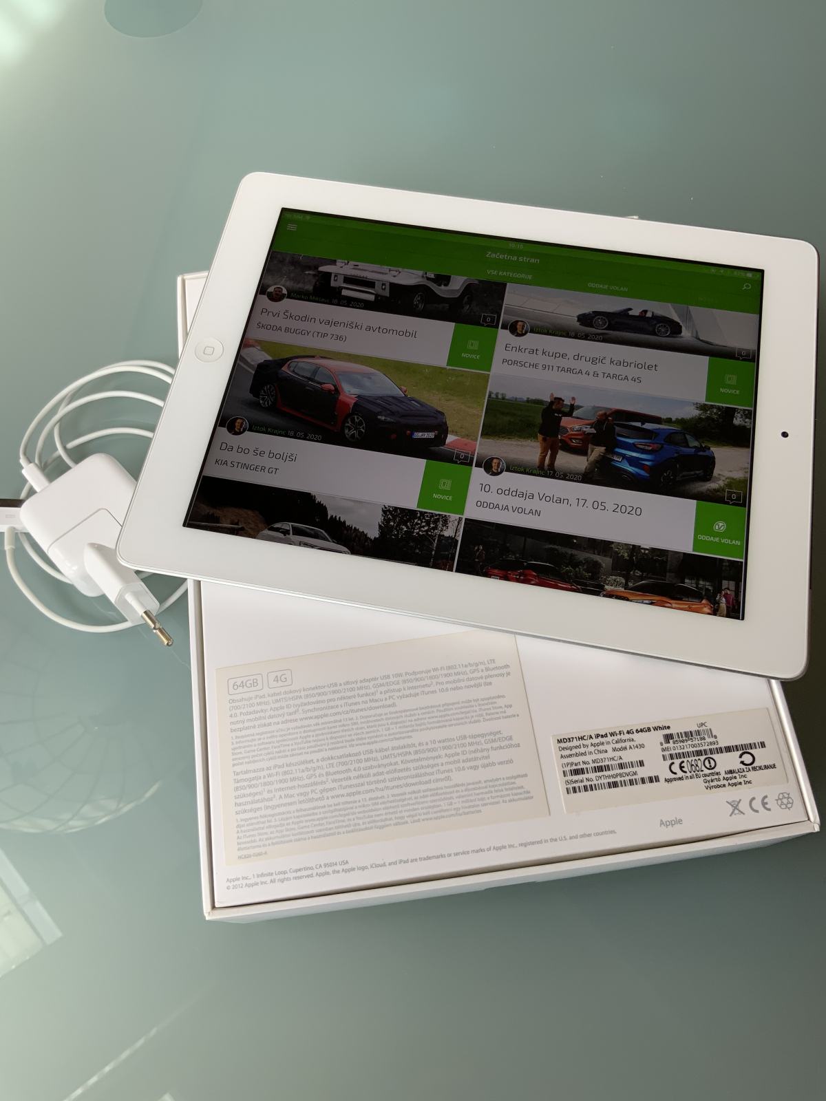 iPad 3 (model A1430), 64GB, WiFi+4G