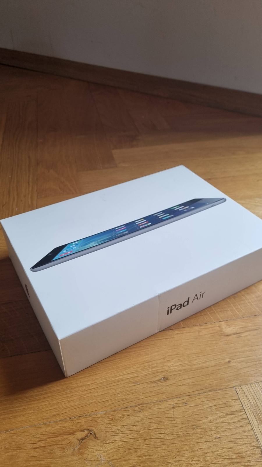 iPad Air 1 model A1474 Space Grey 16GB