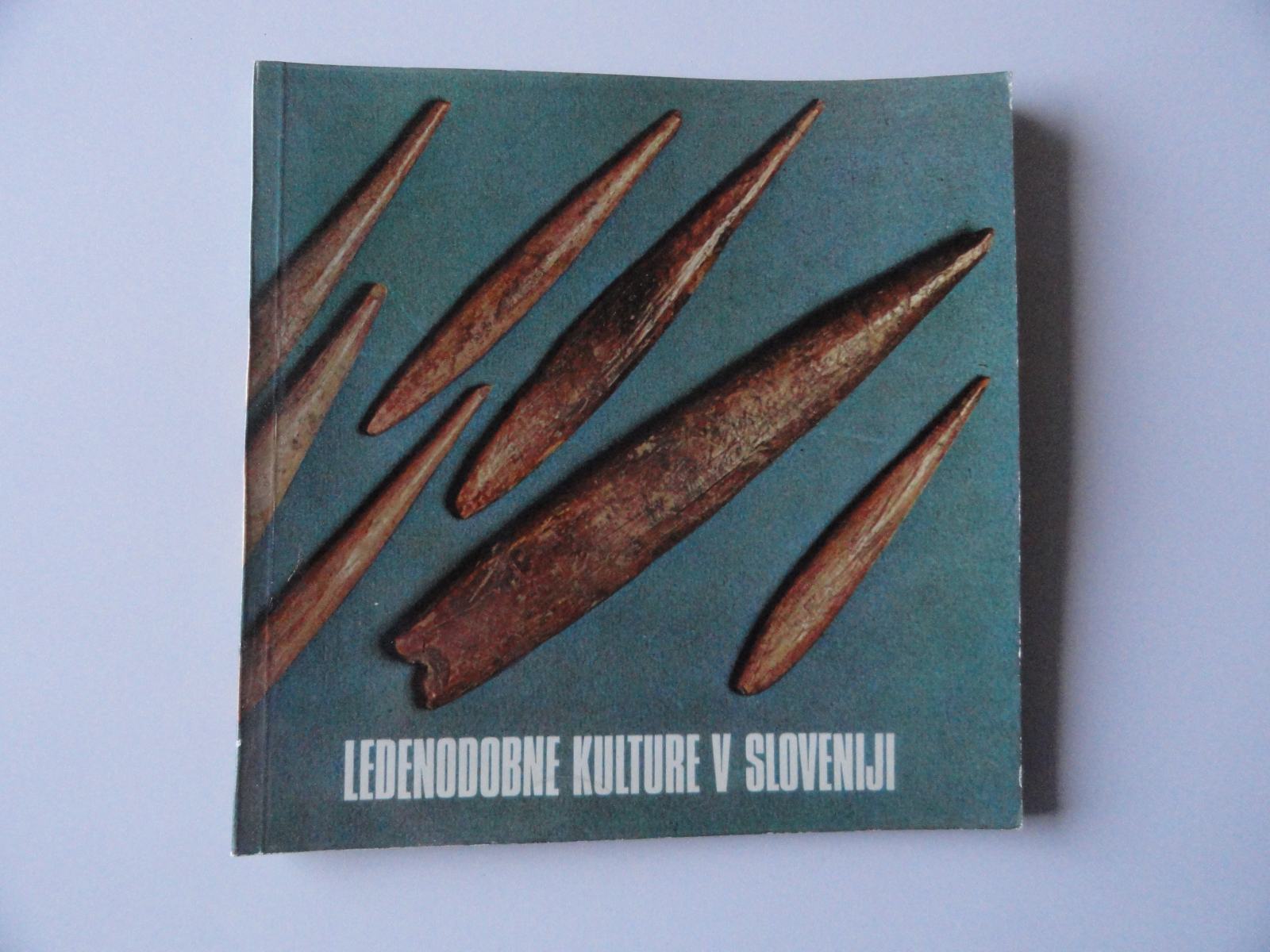 LEDENODOBNE KULTURE V SLOVENIJI