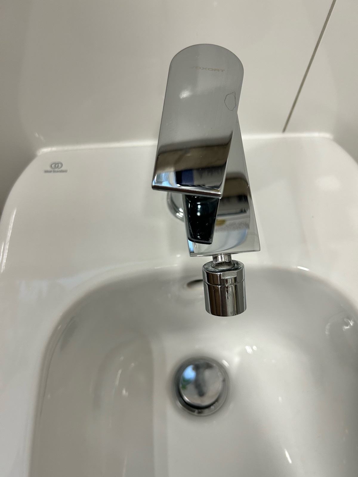 Armatura pipa za bide