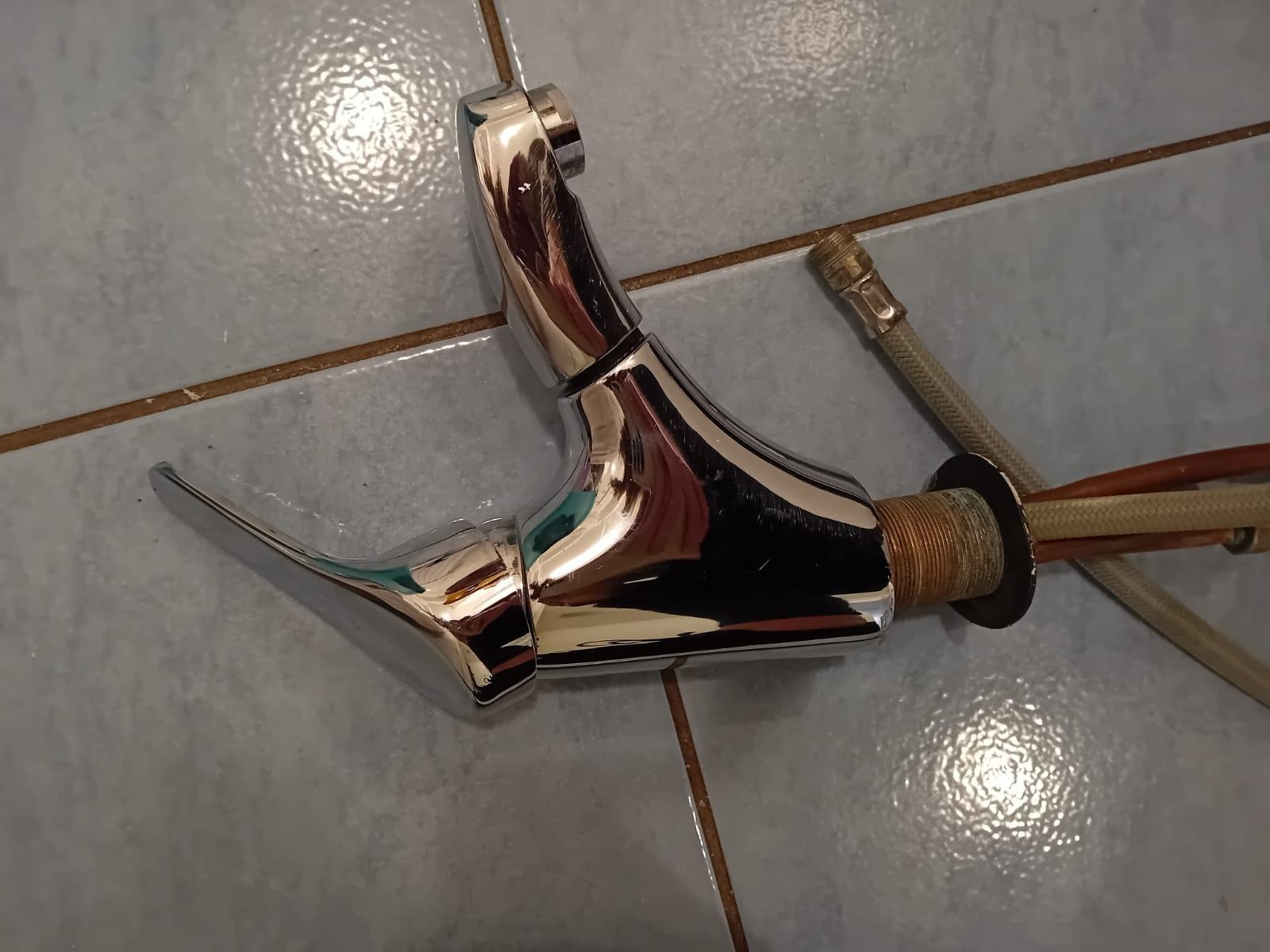 Armatura, pipa - izvlečna