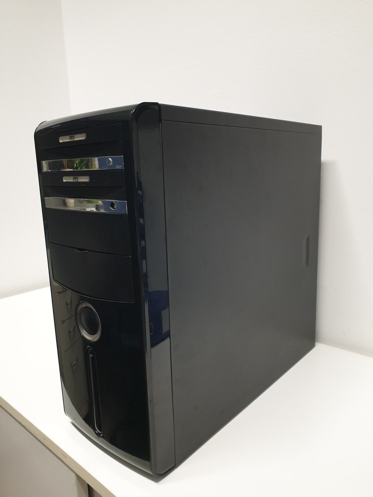ASUS PC Intel i3-4330 500 GB disk 8GB ram win 10 Pro