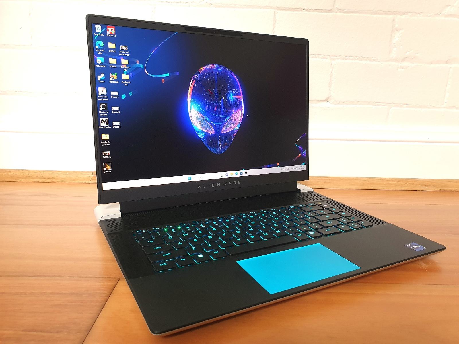 Alienware X16 (RTX 4080, i9-13900HX, 32GB DDR5)