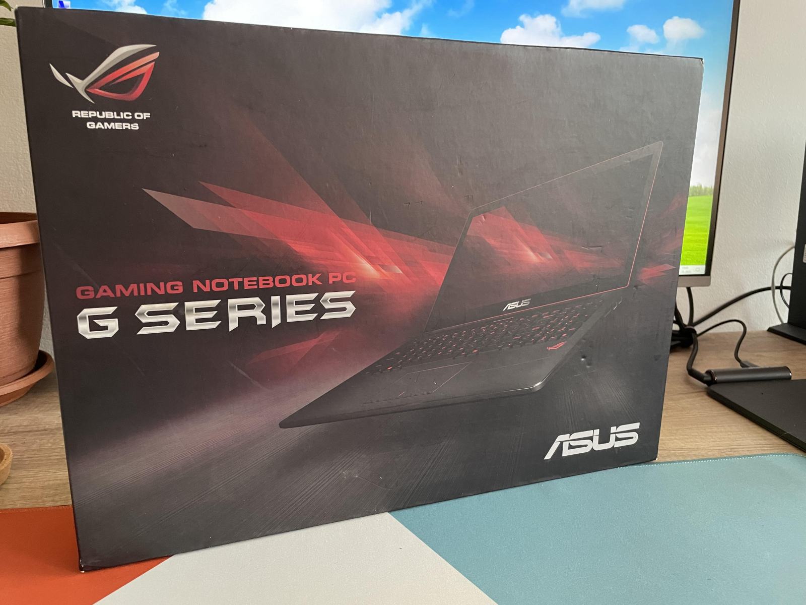 Asus ROG G501j gaming prenosnik
