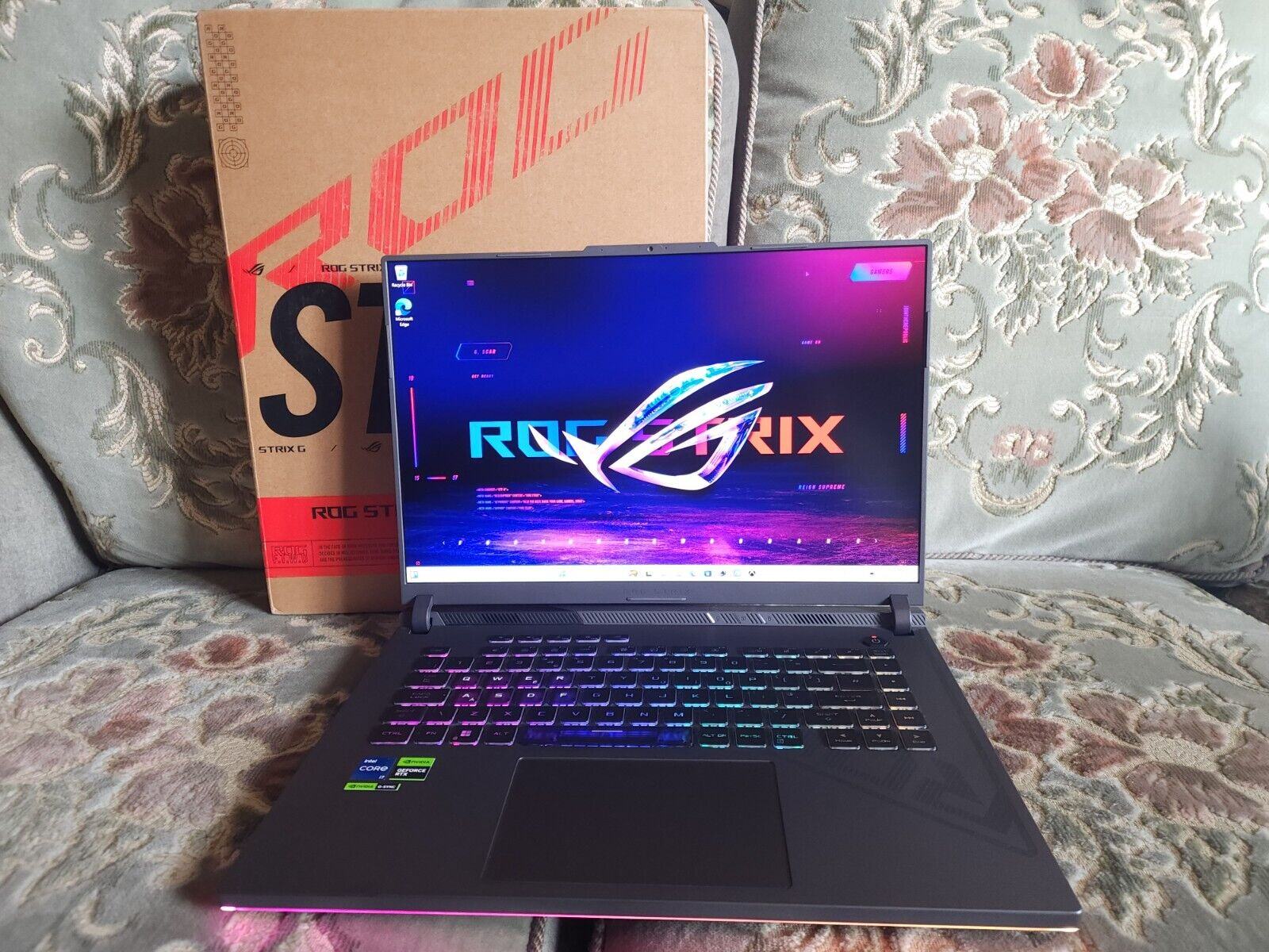 Asus Rog Strix G16 i7 13650HX RTX 4080 175W 16GB 1TB 165Hz Gaming