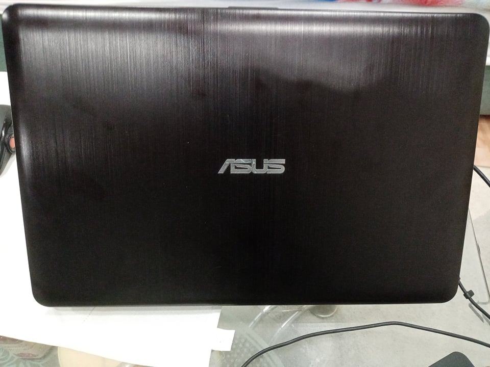 Laptop Asus Amd 8GB ram