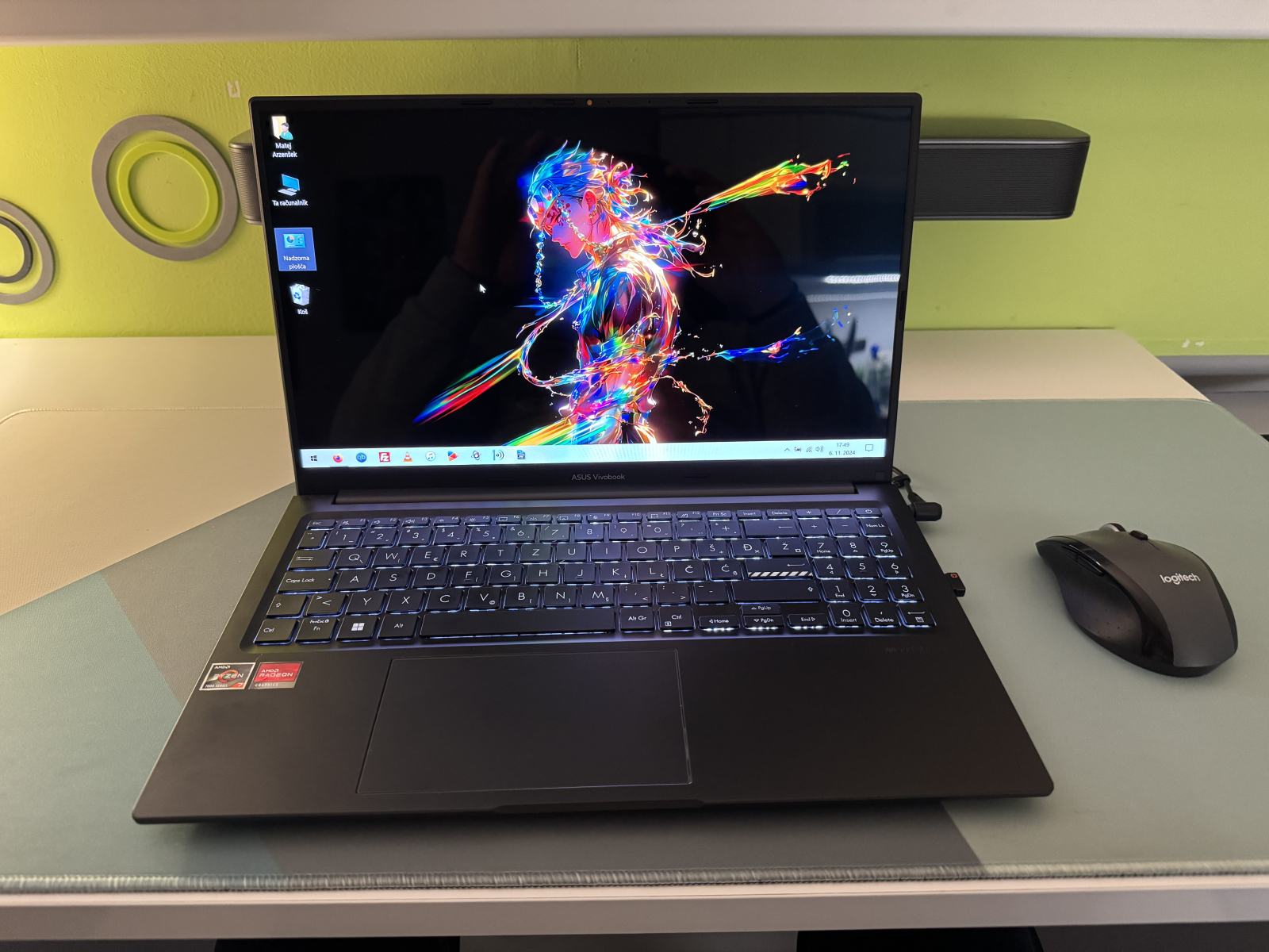 Prenosnik ASUS Vivobook 15 OLED