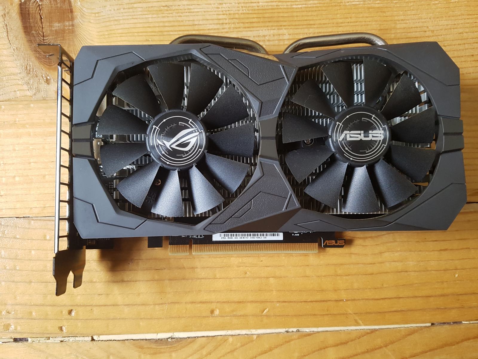 AMD ASUS ROG RX 460 4GB Gaming Grafična kartica LED osvetlitev