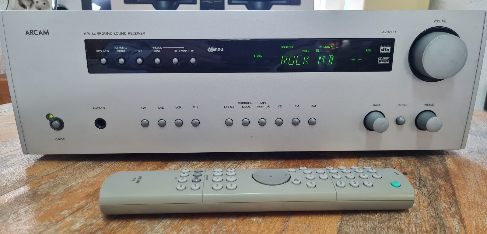 ARCAM AVR200, 5.1 RECEIVER
