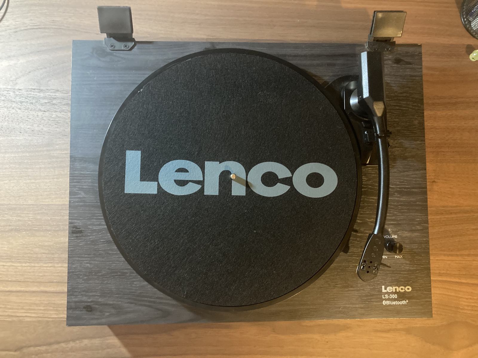 Lenco Ls-300 + zvočniki