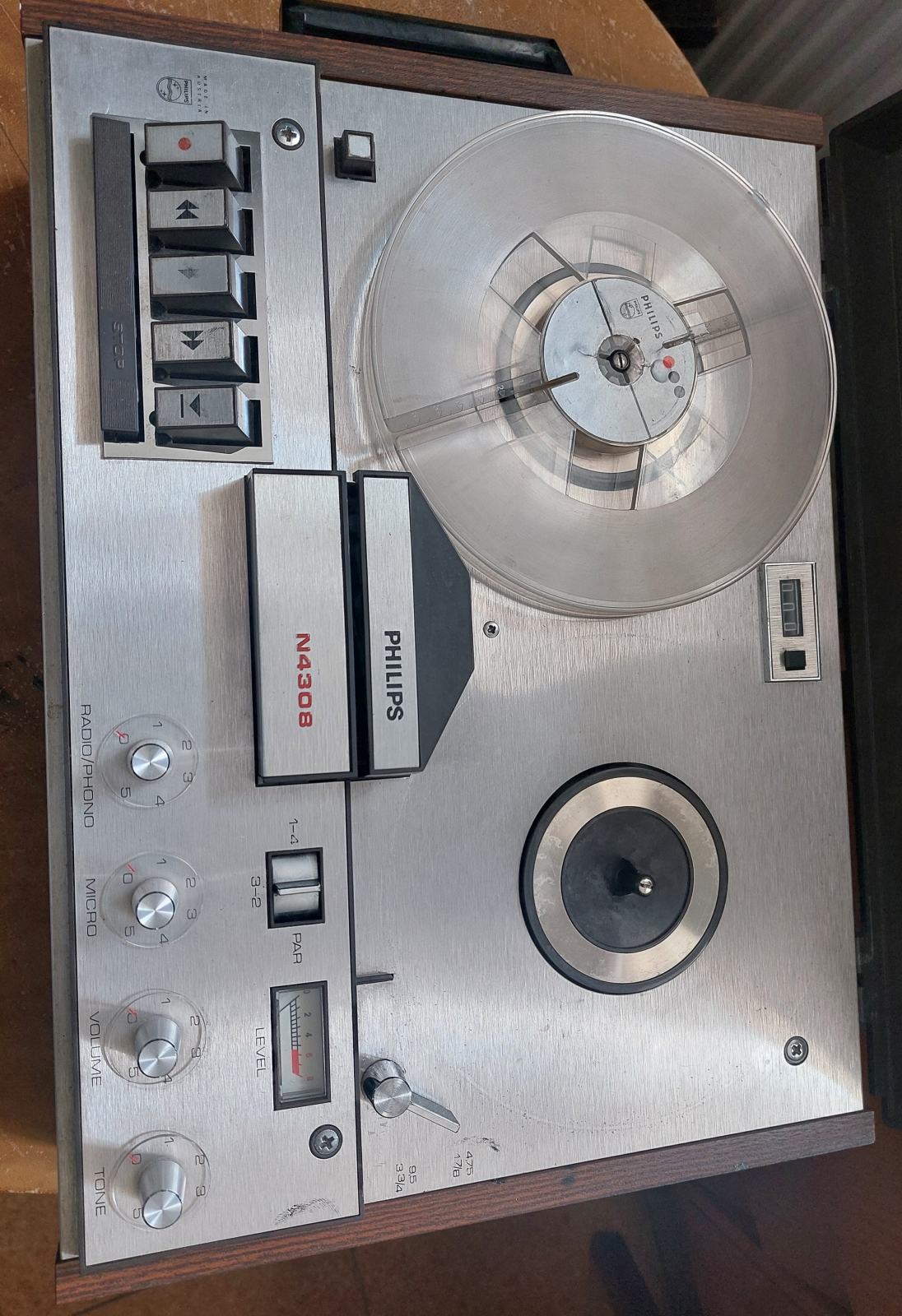 Magnetofon Philips N4308