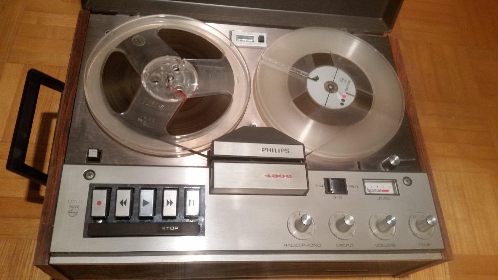 MAGNETOFON VINTAGE PHILIPS 4308