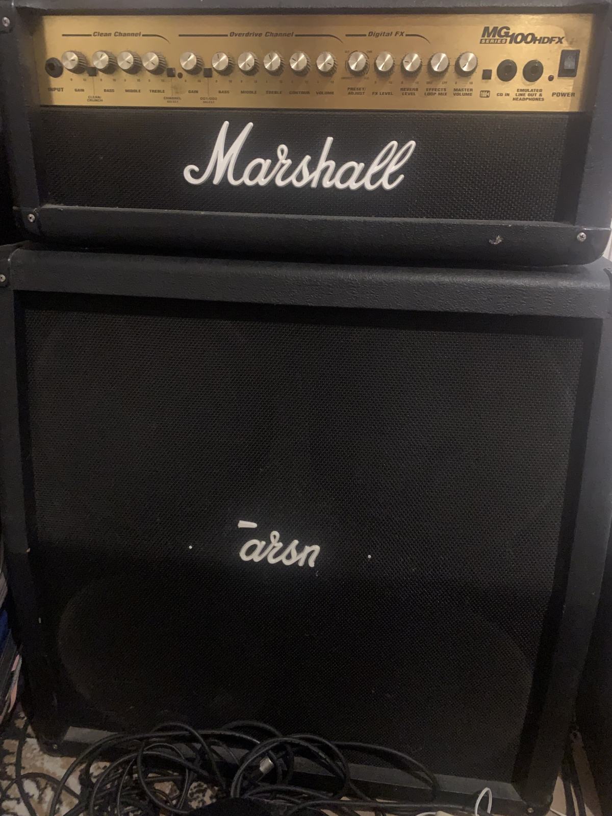 Marshall MG100HDFX/MG412 Slant Cab