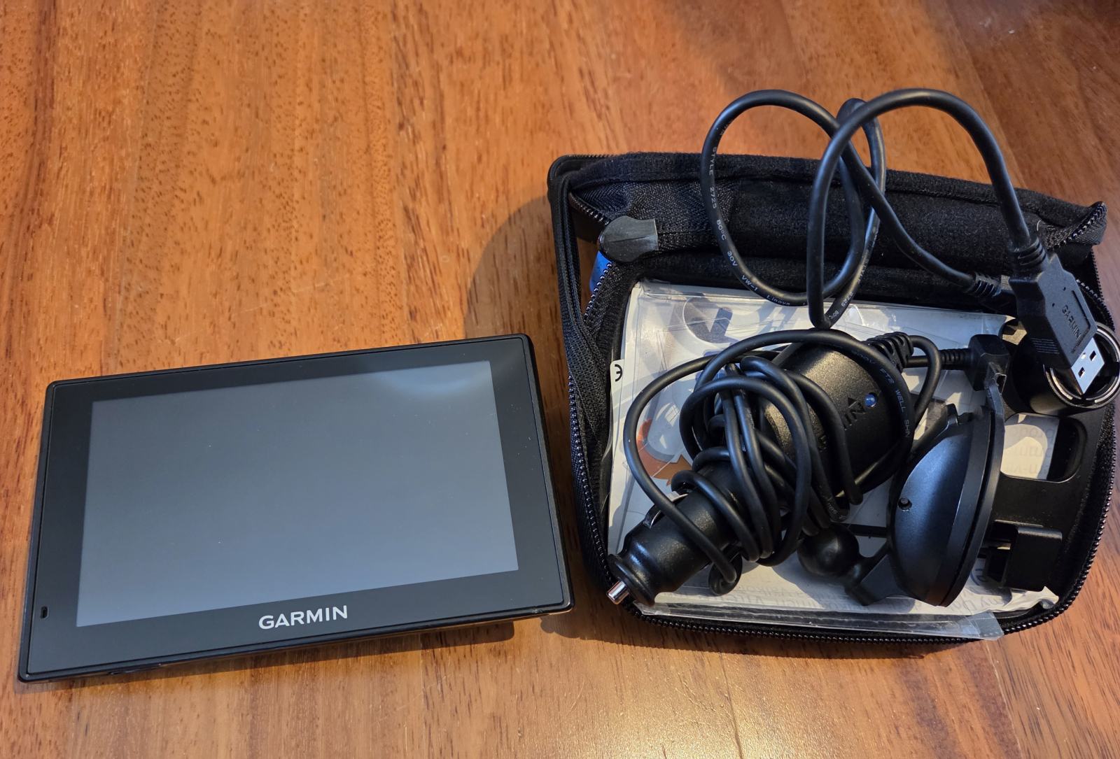Garmin DriveAssist 50 LMT-D avtomobilska kamera, navigacija