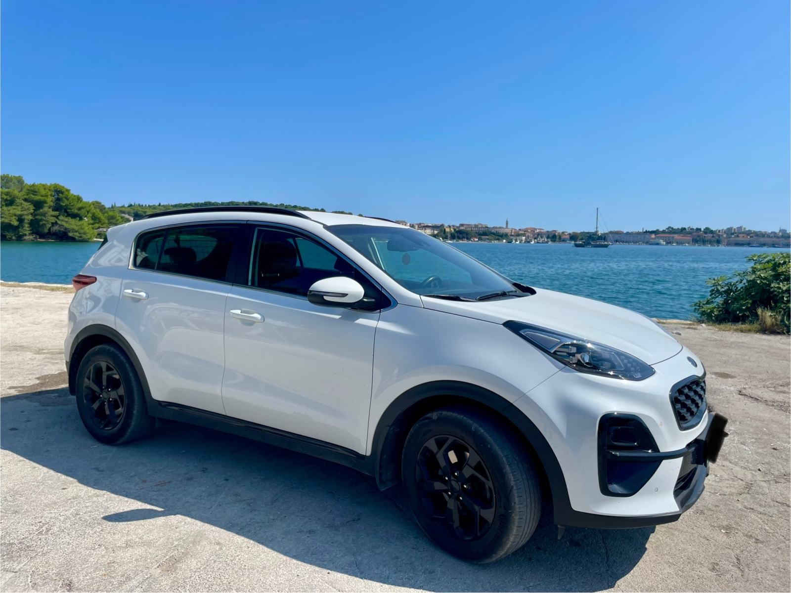 Kia Sportage AWD 1.6 CRDi EX Black Design DCT – DIZEL, še v garanciji ...