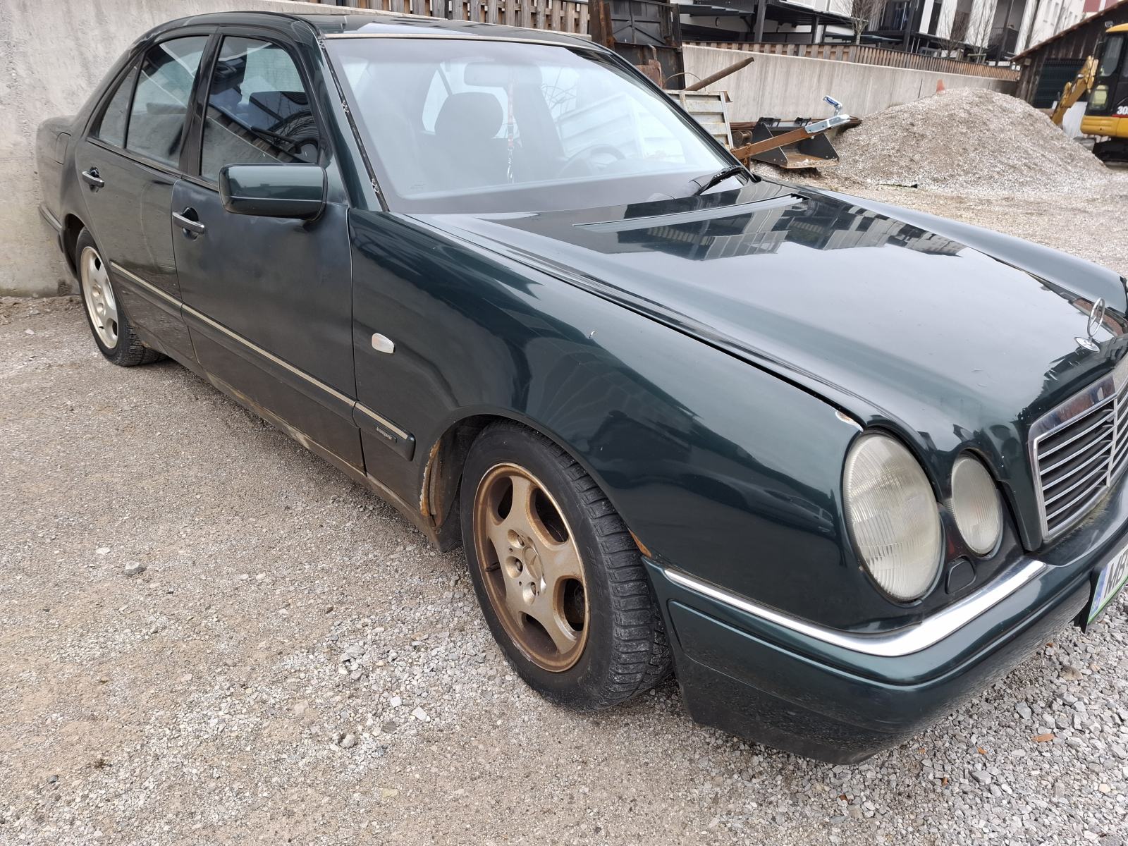 Mercedes-Benz E-klasa E 300 Avantgarde OM 606 avtomatik, 1999 l.