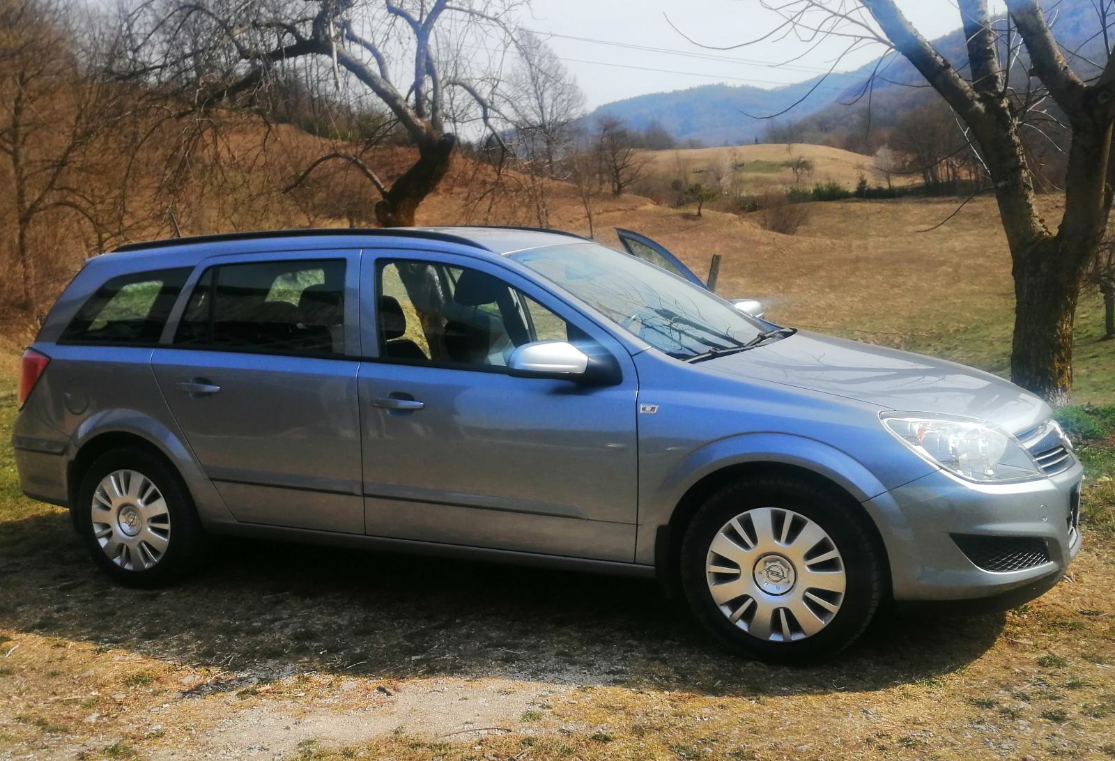 Opel Astra Karavan karavan, 2007 l.