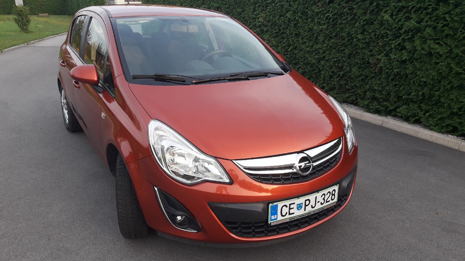 Opel Corsa bencin, 2011 l.