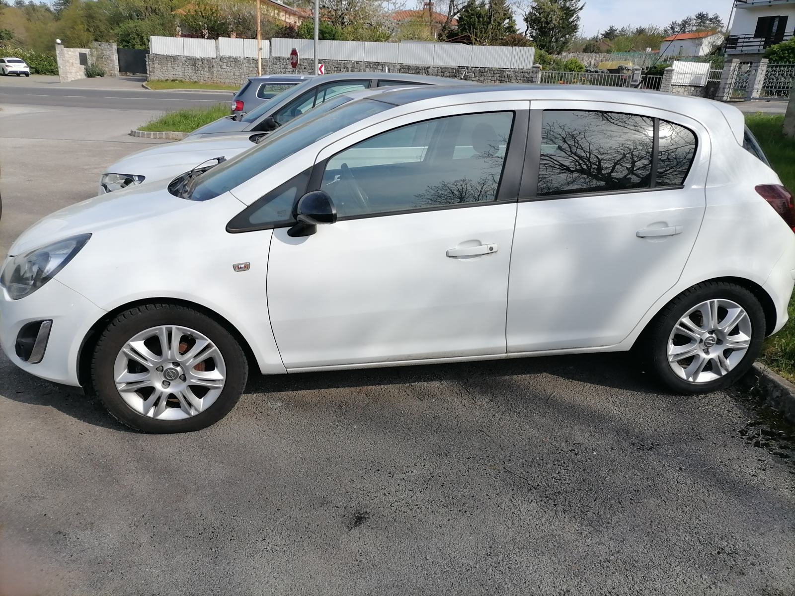 Opel Corsa Color Edition 1,2/16V, 2015 l.