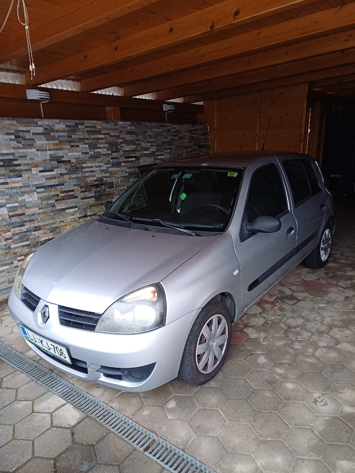 Renault Clio Storia 1.2 16v, 2009 l.